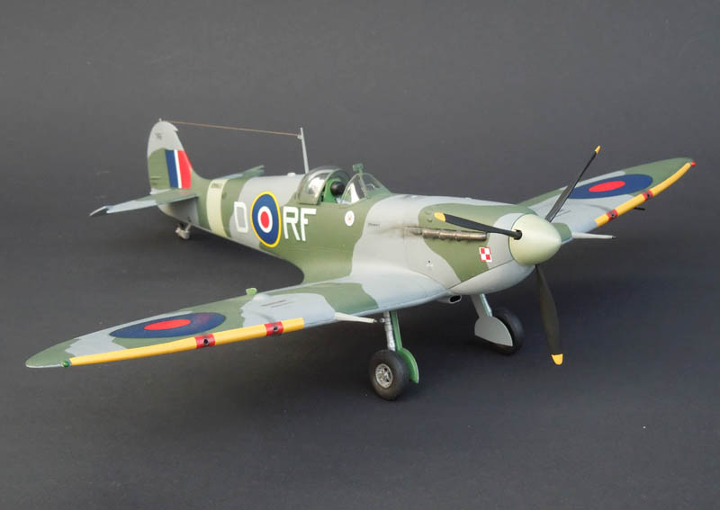 Supermarine Spitfire Mk Vb, HobbyBoss 1:32 von Martin Kestner