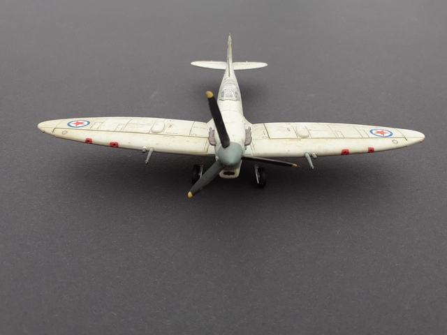 Supermarine Spitfire Mk Vc, Airfix 1:72 von Tom Klose