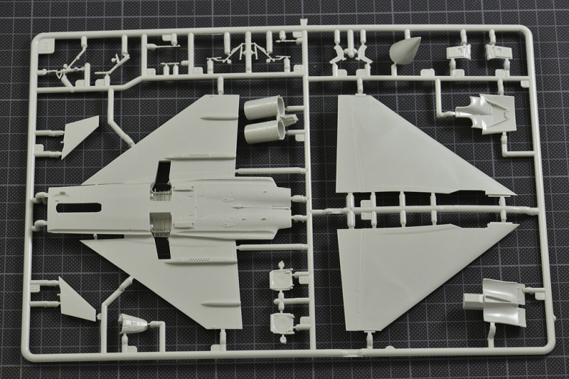 Eurofighter Rapid Pacific, Revell Nr. 05649 - Modellversium Kit-Ecke