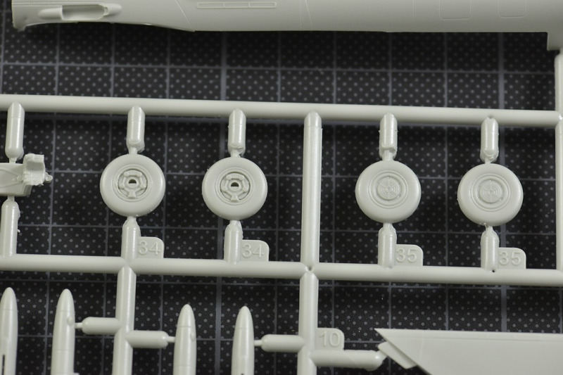 Eurofighter Rapid Pacific, Revell Nr. 05649 - Modellversium Kit-Ecke