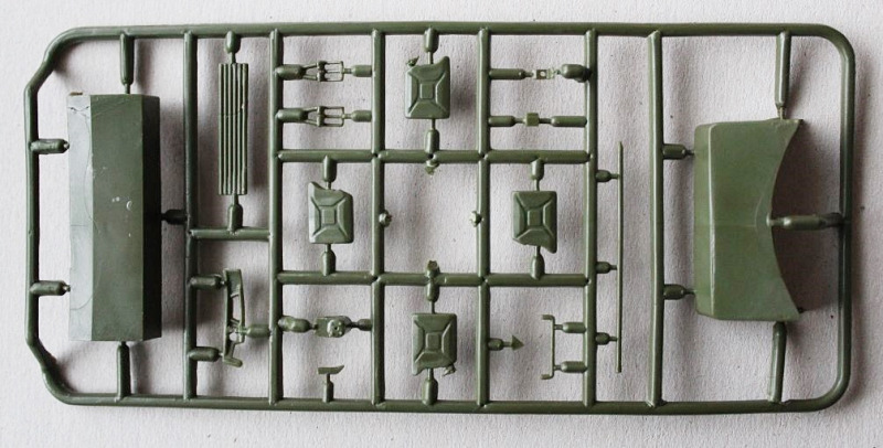 APC-55 der Südlibanesischen Armee , SKIF Nr. 242 - Modellversium Kit-Ecke