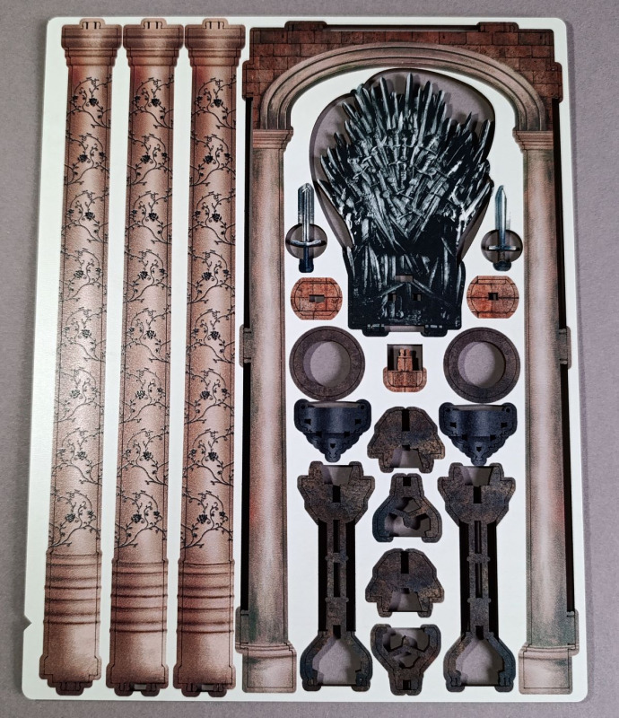 Iron Throne - A Miniature World. Book Nook, Revell Nr. 00531 ...