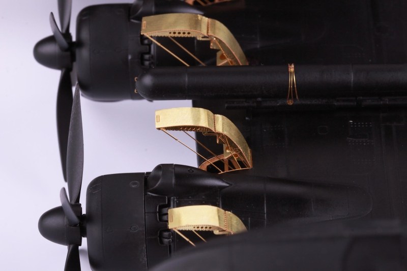 H8K2 "Emily", Eduard BigEd Nr. BIG72128 - Modellversium Kit-Ecke