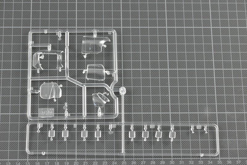 Soviet Attack Helicopter Mi-24V/VP, Zvezda Nr. 4823 - Modellversium Kit ...