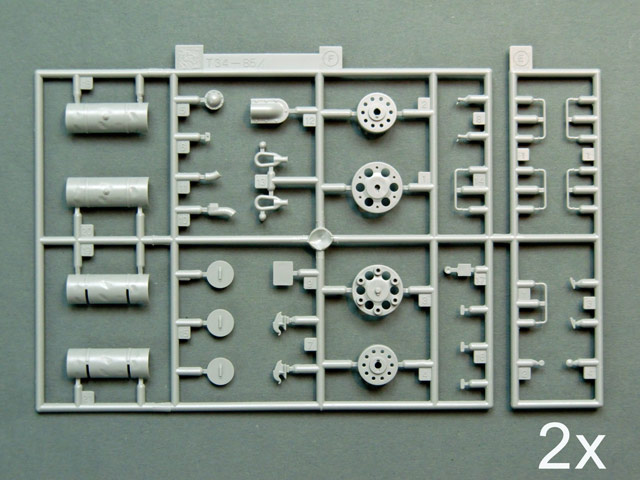 T-34/85 Mod.1944, Dragon Nr. 6319 - Modellversium Kit-Ecke