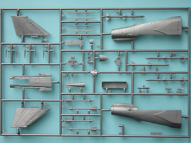 F-4F Phantom II "Anniversary", Revell Nr. 04685 - Modellversium Kit-Ecke