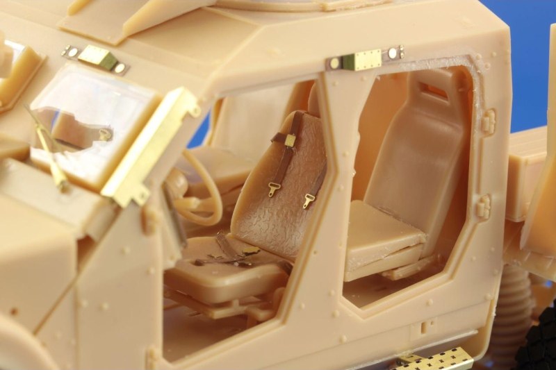 M-ATV MRAP interior S.A., Eduard Ätzteile Nr. 36314 - Modellversium Kit ...