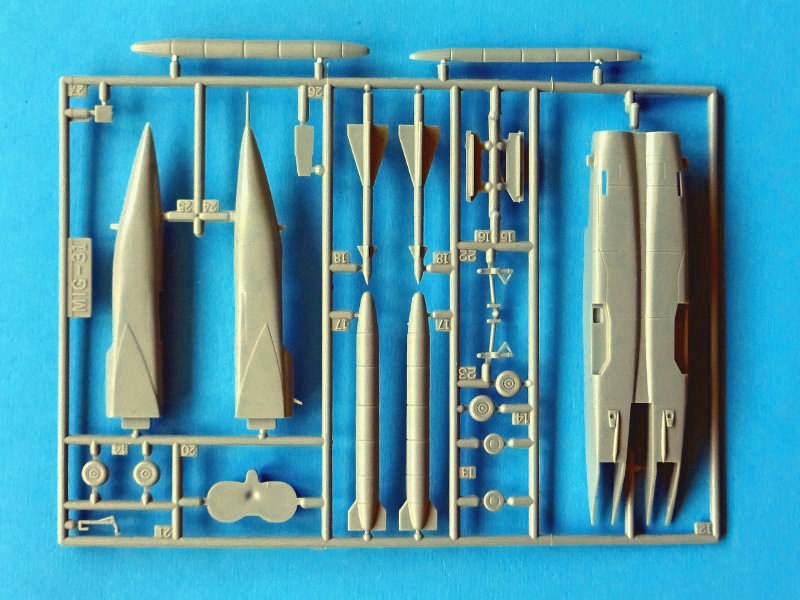 MiG-31 Foxhound, Revell Nr. 04086 - Modellversium Kit-Ecke