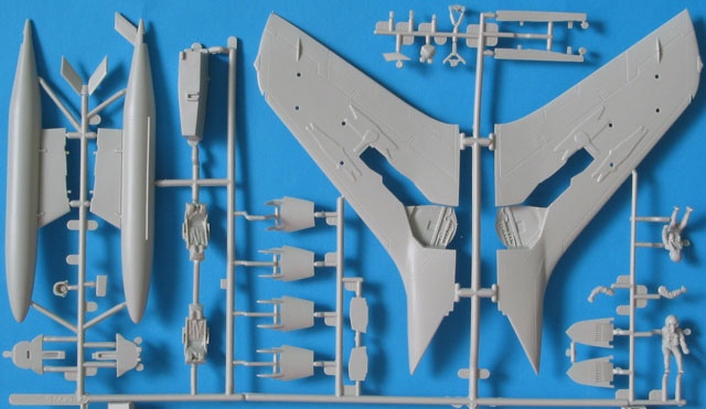 F-105 G Thunderchief "Wild Weasel", Revell Nr. 04504 - Modellversium ...