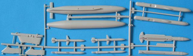 F-105 G Thunderchief "Wild Weasel", Revell Nr. 04504 - Modellversium ...