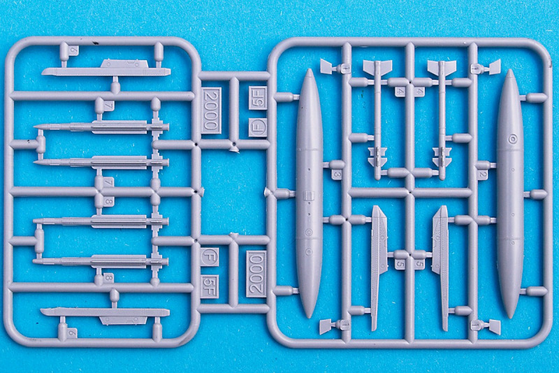 Mirage 2000C, Modelsvit Nr. 72073 - Modellversium Kit-Ecke