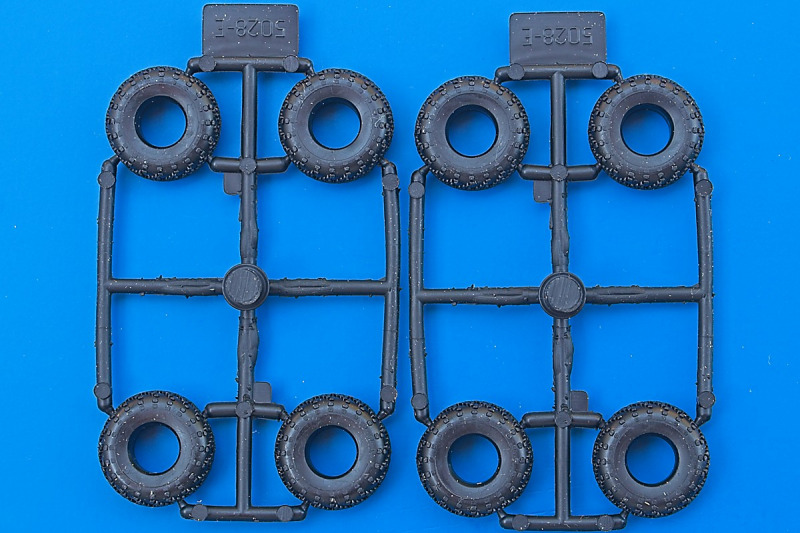 S-400 Triumf, Zvezda Nr. 5068 - Modellversium Kit-Ecke