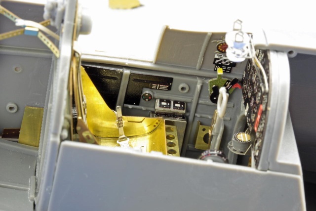 Spitfire Mk.II interior self adhesive, Eduard Ätzteile Nr. 32818 ...